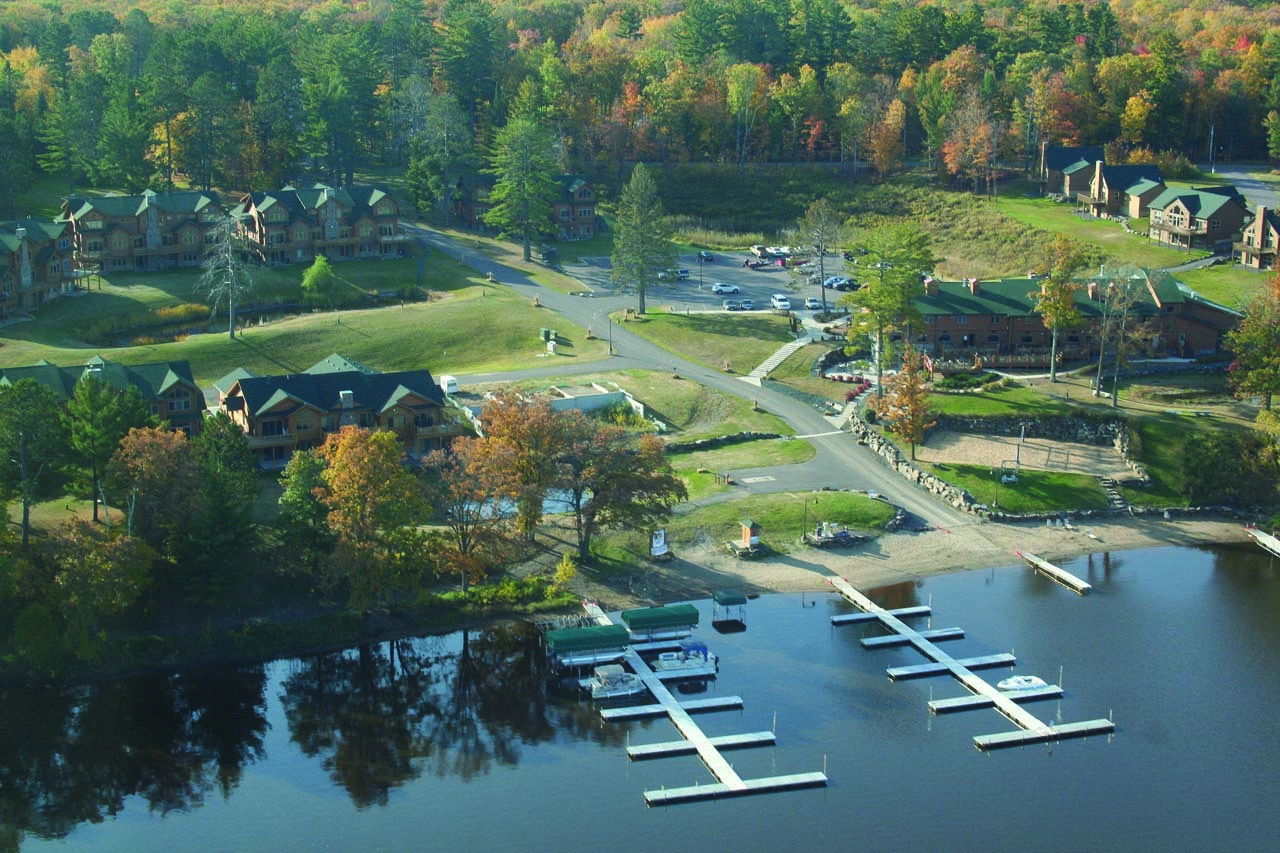 Docks & Lifts – Oars-N-Mine